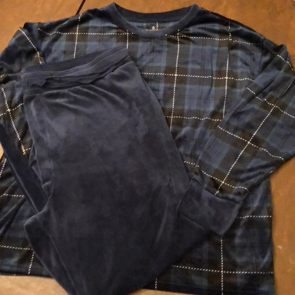 Cuddl Duds | Intimates & Sleepwear | Nwot Cuddl Duds Velour Pajama Set ...